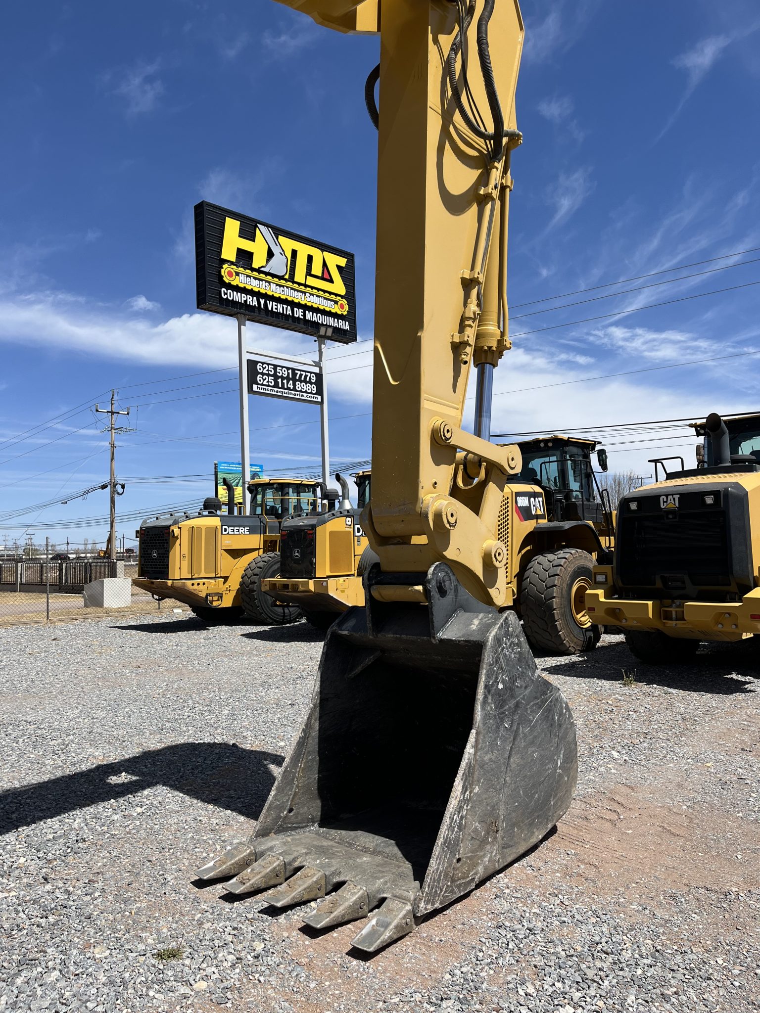 Excavadora Caterpillar 330C – HMS Maquinaria